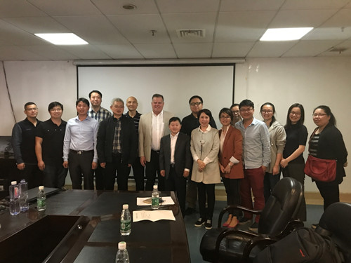 加州大学欧文分校Jonathan RT Lakey教授受聘为湘雅三医院客座教授 - 中南大学湘雅三医院